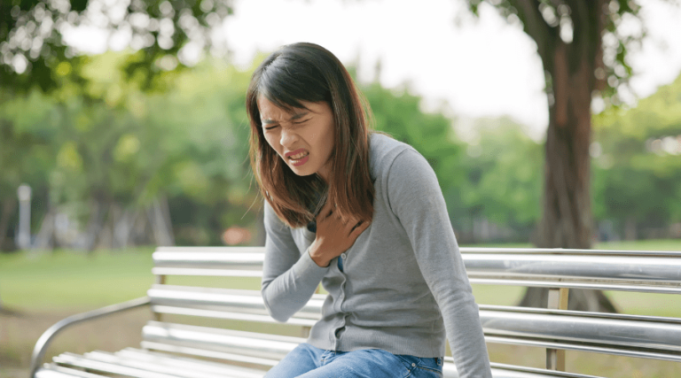 Warning signs of cardiac arrest | Cardiac arrest symptoms | Cardiac ...